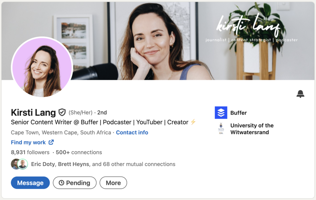 How to Write an Impactful LinkedIn Headline (+ Examples)